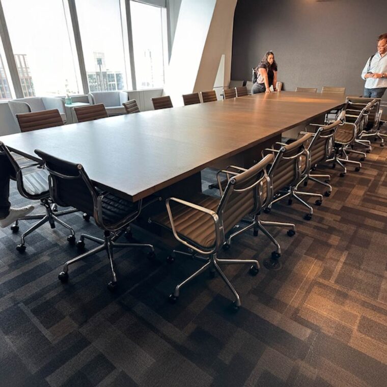 Conference Tables | Round, Glass & Laminate